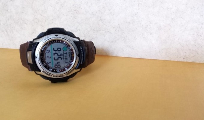 Black Strap Grey Round Digital Watch Preview - Watch - 970x570 ...