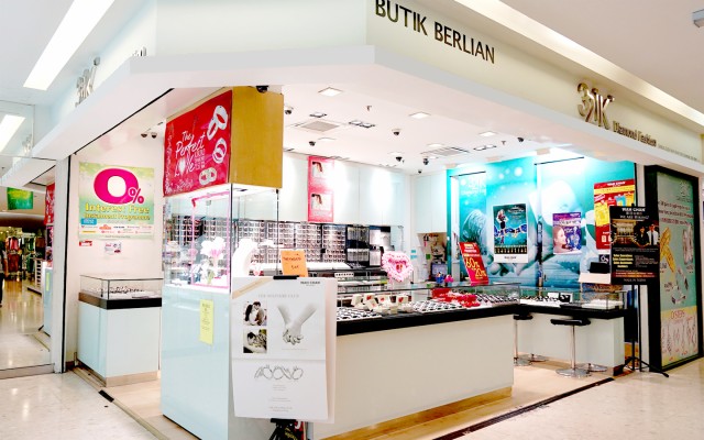 Outlet Store - 1024x498 Wallpaper - teahub.io