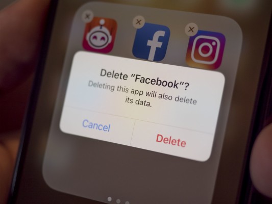 Just Delete Facebook - 1600x1200 Wallpaper - teahub.io
