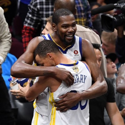 Steph Curry 3 Hand - 2880x1800 Wallpaper - teahub.io