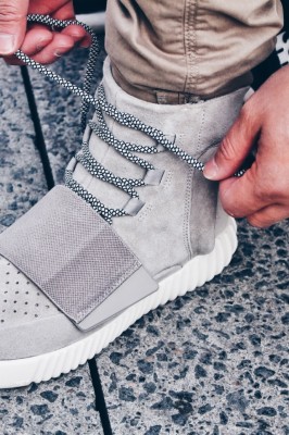 Adidas Yeezy Boost 750 Uhd 4k Wallpaper - Tenis Yeezy Boost 750 ...