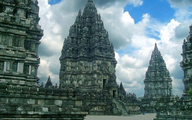Prambanan Hindu Temple Wallpaper Hd - Prambanan - 1280x800 Wallpaper ...