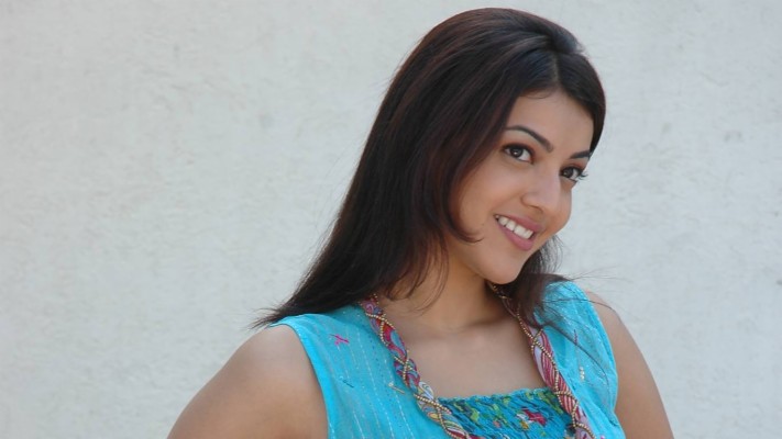 Kajal Aggarwal Latest Hot Hd Photos/wallpapers (4342) - 898x1123 ...