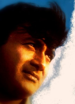 Dev Anand Ban On Black Suit - 1920x2560 Wallpaper - teahub.io
