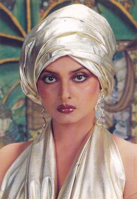 Rekha Wallpaper - Rekha Now And Then - 1024x1482 Wallpaper - teahub.io