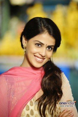 Genelia Cute Actress - Cute Actress Images Hd - 1024x768 Wallpaper ...