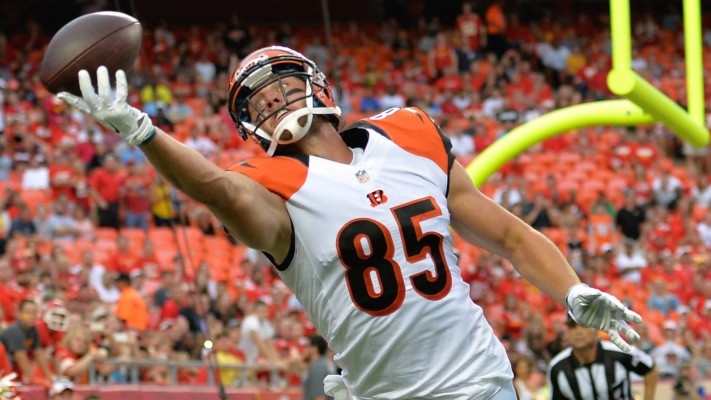 Tyler Eifert One Handed Catch - 1920x1080 Wallpaper - teahub.io