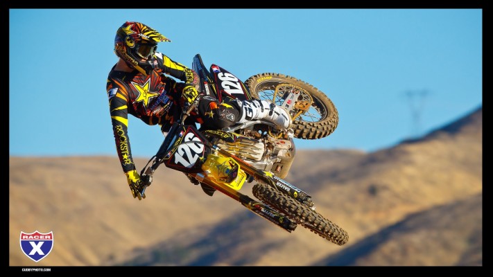 Motocross Hd Wallpaper 0 Html Code - Rmz 250 Whip - 1920x1080 Wallpaper ...