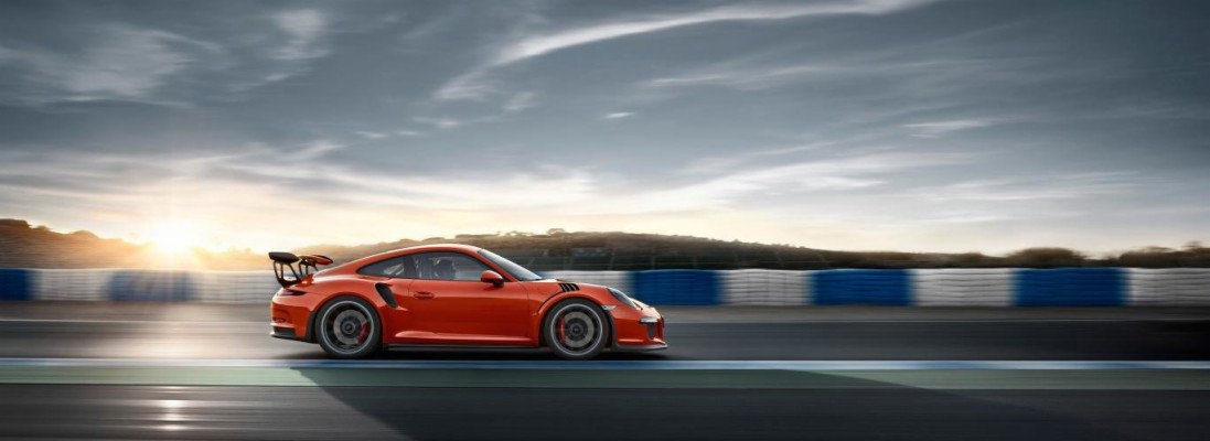 Cars In Motion Photography - 1366x498 Wallpaper - teahub.io