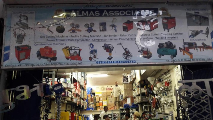 Outlet Store - 1024x498 Wallpaper - teahub.io