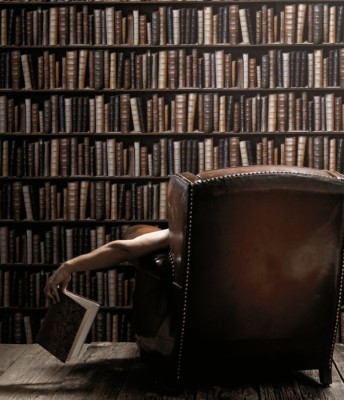 Bookcase Wallpaper - Iphone X Bookshelf Background - 775x900 Wallpaper ...