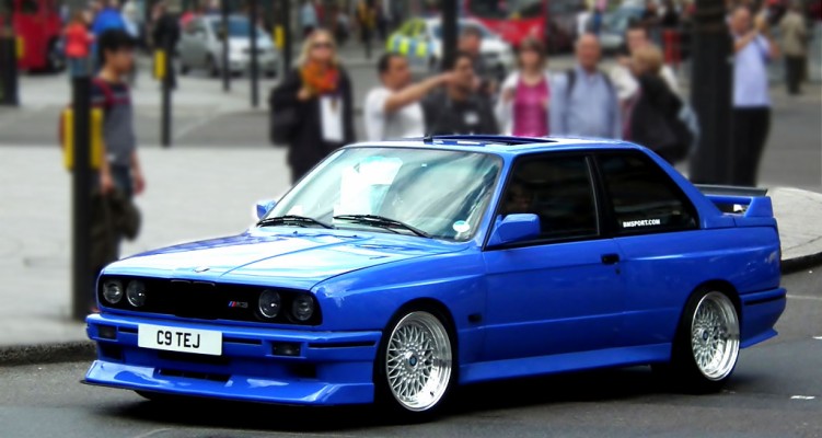 Blue Bmw E30 M3 On Silver Bbs Rs - Bmw E30 325i Blue - 1024x545 ...