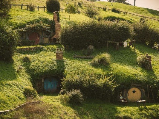 Free Download Middle-earth - Middle Earth Landscape Art - 4096x1152 ...