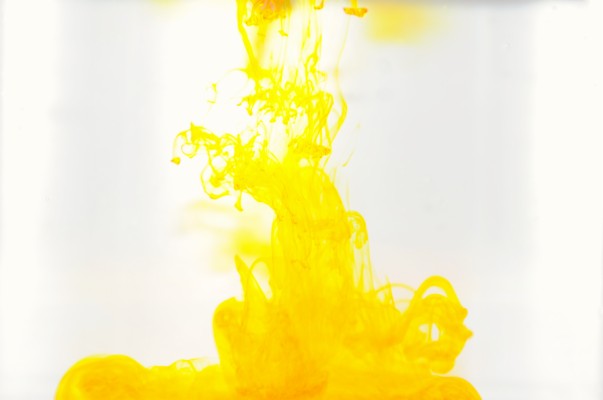 Yellow Ink In Water - 3759x2492 Wallpaper - teahub.io