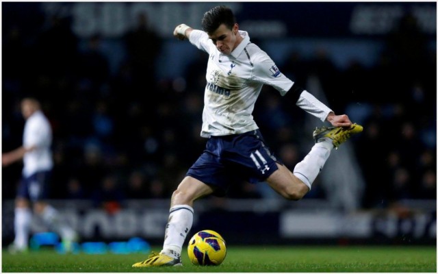 Taking A Shot In Football - 1024x640 Wallpaper - teahub.io