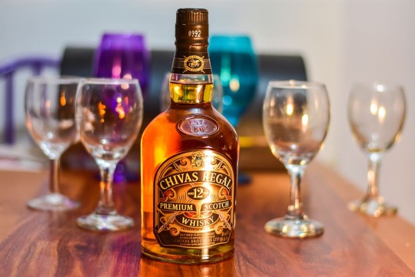 Liquor, Chivas, Drink, Refreshment, Alcohol, Food And - Chivas Regal 12 ...