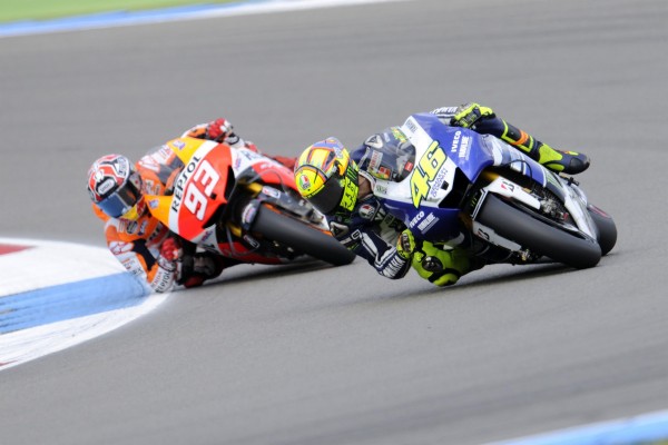 Valentino Rossi Wallpapers - Vr46 Wallpaper Hd 2018 - 1050x590 ...