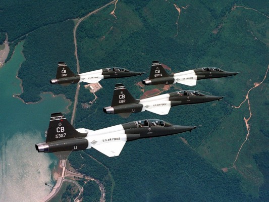 Usaf T 38 Talon Trainers In Four Ship Formation - 1024x768 Wallpaper ...