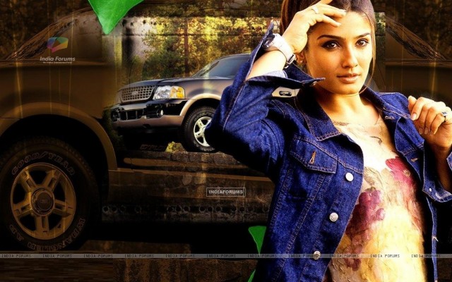 Bold Raveena Tandon Bikini - 1024x768 Wallpaper - teahub.io