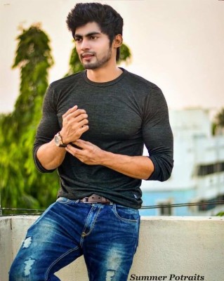 Bigg Boss Darshan Tamil - 650x813 Wallpaper - teahub.io