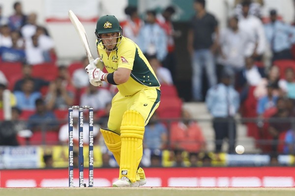 Aaron Finch Batting In Odi - 900x600 Wallpaper - teahub.io