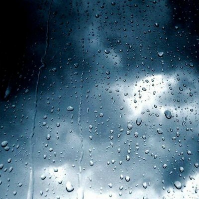 Storm Rain On Window - 1024x1024 Wallpaper - teahub.io