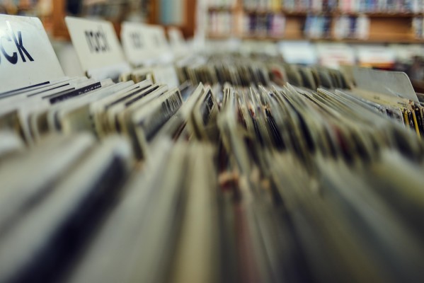 Record Store - 3840x2563 Wallpaper - teahub.io