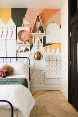 Vintage Revivals Bedroom - 1000x1498 Wallpaper - teahub.io