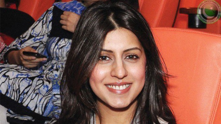 Geo News Anchor Huma Amir Shah - 1366x768 Wallpaper - teahub.io