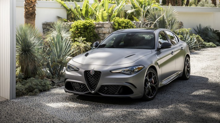 Alfa Romeo Giulia 2020 Grey - 2560x1440 Wallpaper - teahub.io