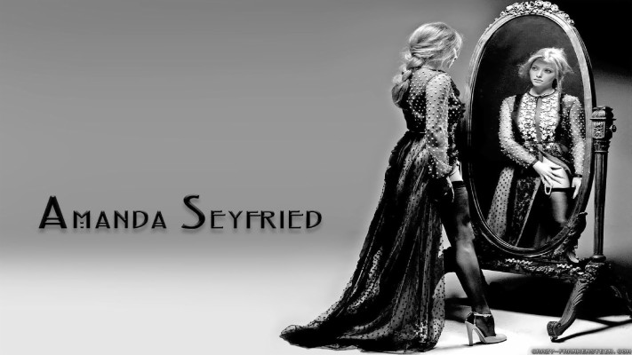 Amanda Seyfried Wallpaper In Time - 2560x1440 Wallpaper - teahub.io