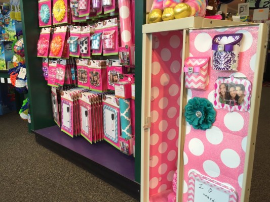 Outlet Store - 1024x498 Wallpaper - teahub.io