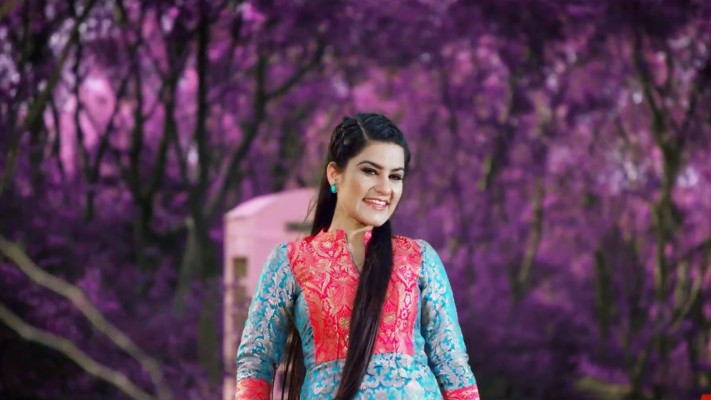 Punjabi Singer Kaur B Wallpaper, Browse Info On Punjabi - Punjabi ...