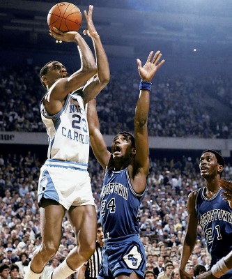 Michael Jordan North Carolina Wallpaper - Michael Jordan Unc - 1600x900 ...