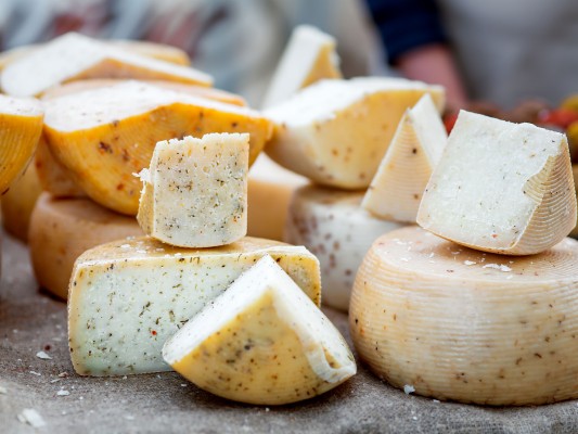 Cheese Hotel London - 1600x1200 Wallpaper - teahub.io