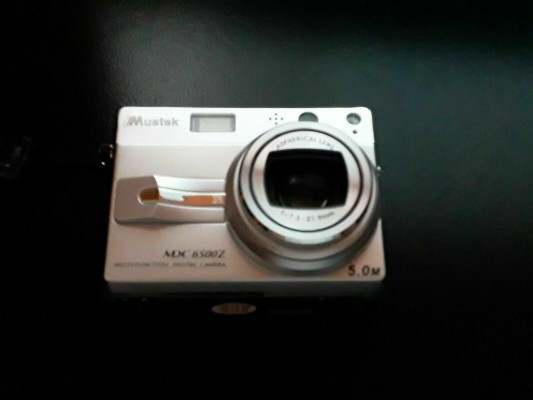 Celebrities Pointing At Camera - 967x1450 Wallpaper - teahub.io