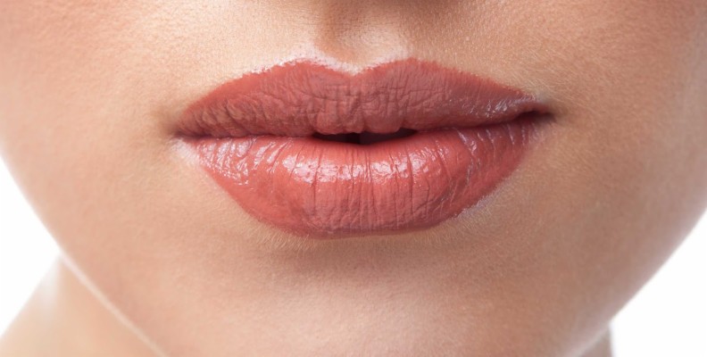 Women Lips Hd - 1600x808 Wallpaper - teahub.io