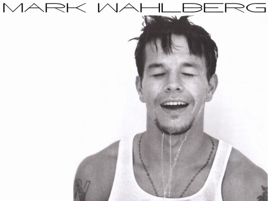 Fun Singer Mark Wahlberg - 1024x768 Wallpaper - teahub.io