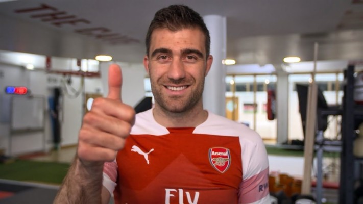 Sokratis Papastathopoulos Arsenal Wallpaper - Sokratis In Arsenal ...