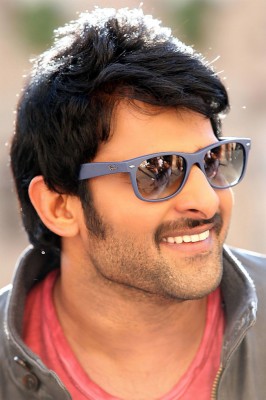 Prabhas In Mirchi Bike - 1600x900 Wallpaper - teahub.io