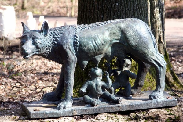 Statue, She Wolf, Remus, Romulus, Children, Italy, - 910x607 Wallpaper ...