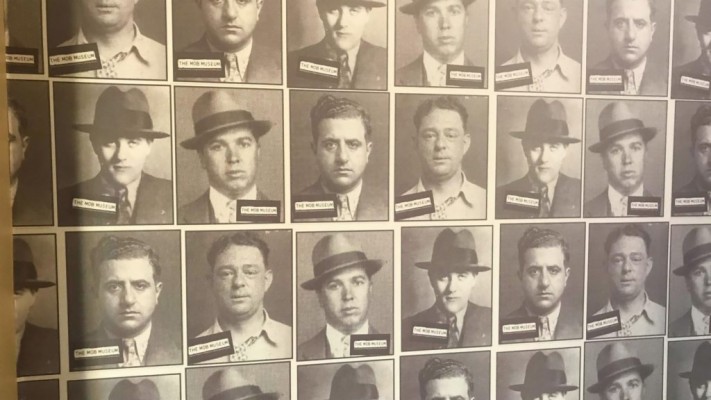 Mobster Wallpaper - 1067x1600 Wallpaper - teahub.io