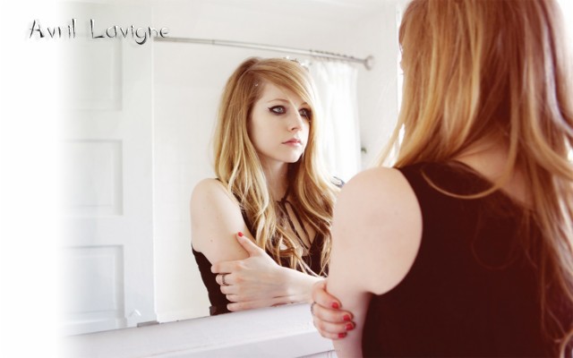 Avril Lavigne Maxim Photoshoot - 2560x1600 Wallpaper - teahub.io