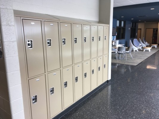 High School Lockers Inside - 750x750 Wallpaper - teahub.io