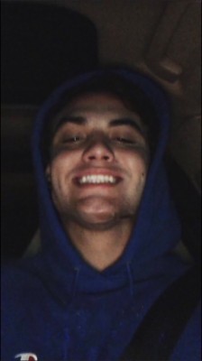 Grayson Dolan - 640x960 Wallpaper - teahub.io