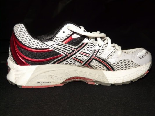 Asics Background - 1240x775 Wallpaper - teahub.io
