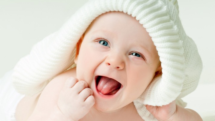 Best Cute Baby - Cute Smiley Baby - 3840x2160 Wallpaper - teahub.io