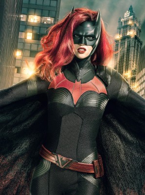 Unmasked Batwoman Kate Kane - 1125x2000 Wallpaper - teahub.io
