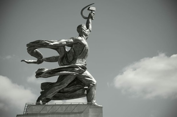 Worker And Kolkhoz Woman, Monument, Moscow, Soviet - Russian Statue ...