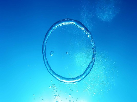 Air Rings In Water - 800x600 Wallpaper - teahub.io